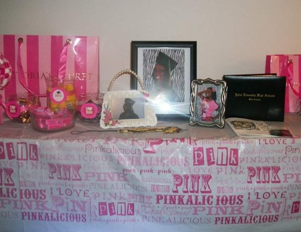 Vict / Graduation/End of School "I Love Pink by Victoria's Secret ...