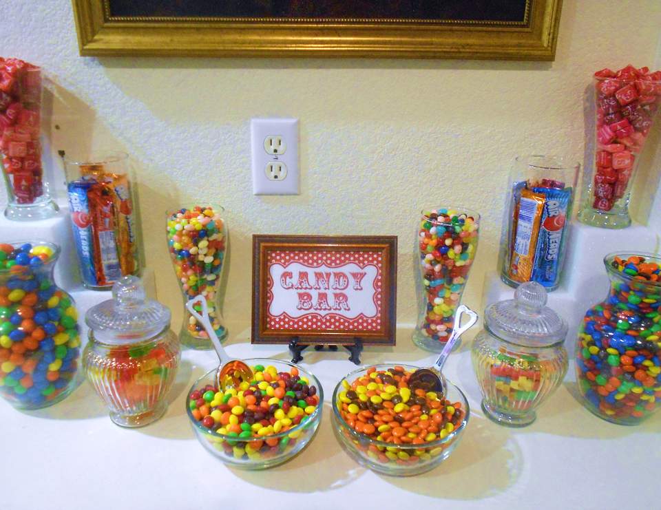 Arts & Crafts / Birthday "Harmony & Halo Turn 1" | Catch My Party