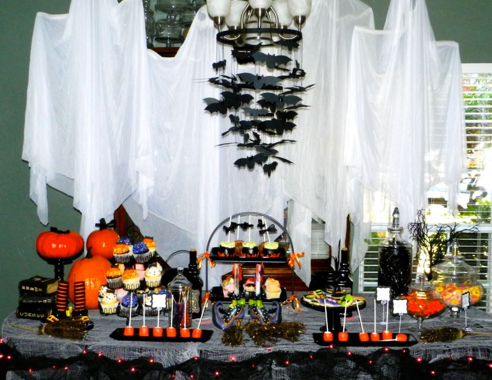 Halloween "Witches Ball " | Catch My Party