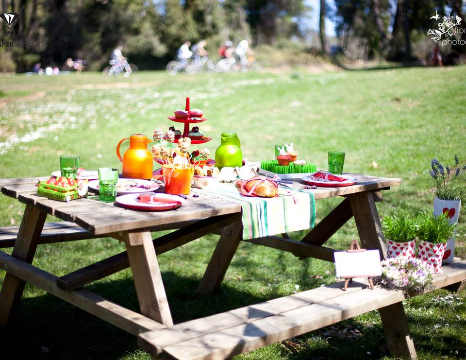 Easter "Easter Pic Nic Party" | Catch My Party