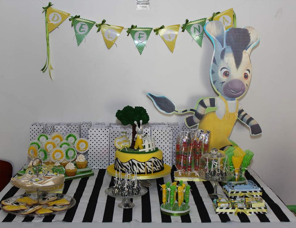 zebra / Birthday "Delfina's Zou Bithday Party" | Catch My Party