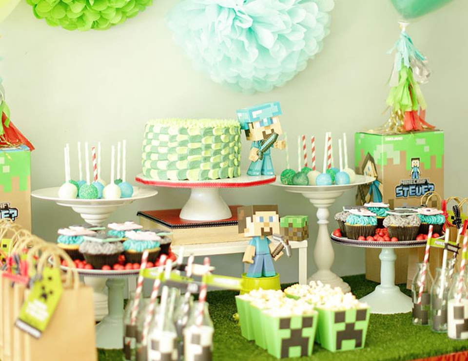 Minecraft / Birthday "Theodores 10th Minecraft Party" | Catch My Party