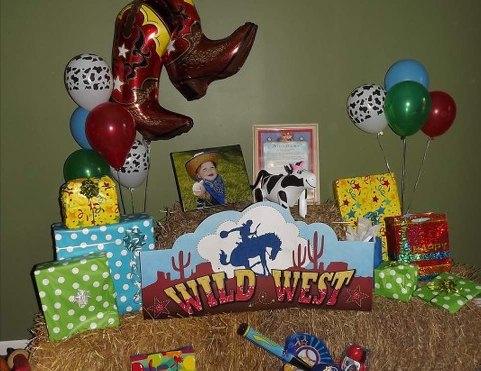 Cowboy Birthday Party / Birthday "Cowboy 1st Birthday !!!" | Catch My Party