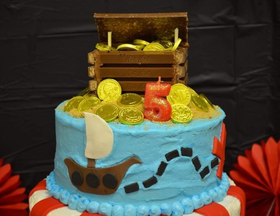 Pirates / Birthday "Addison's Swashbuckling Pirate Party" | Catch My Party