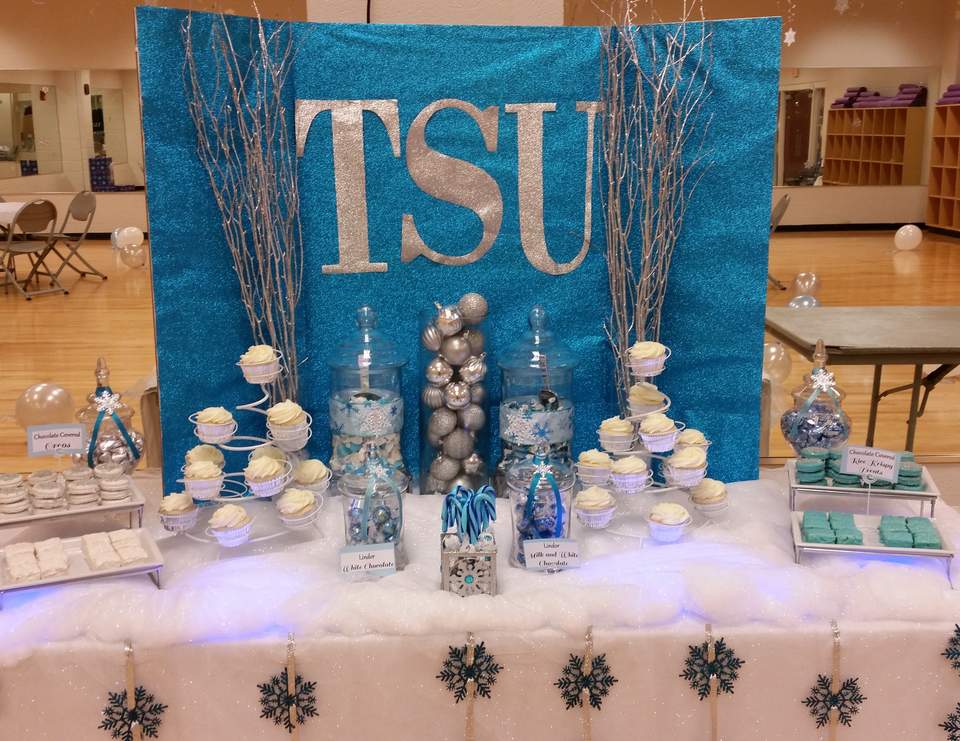 Working in a Winter Wonderland / Office Party "Employee Appreciation ...