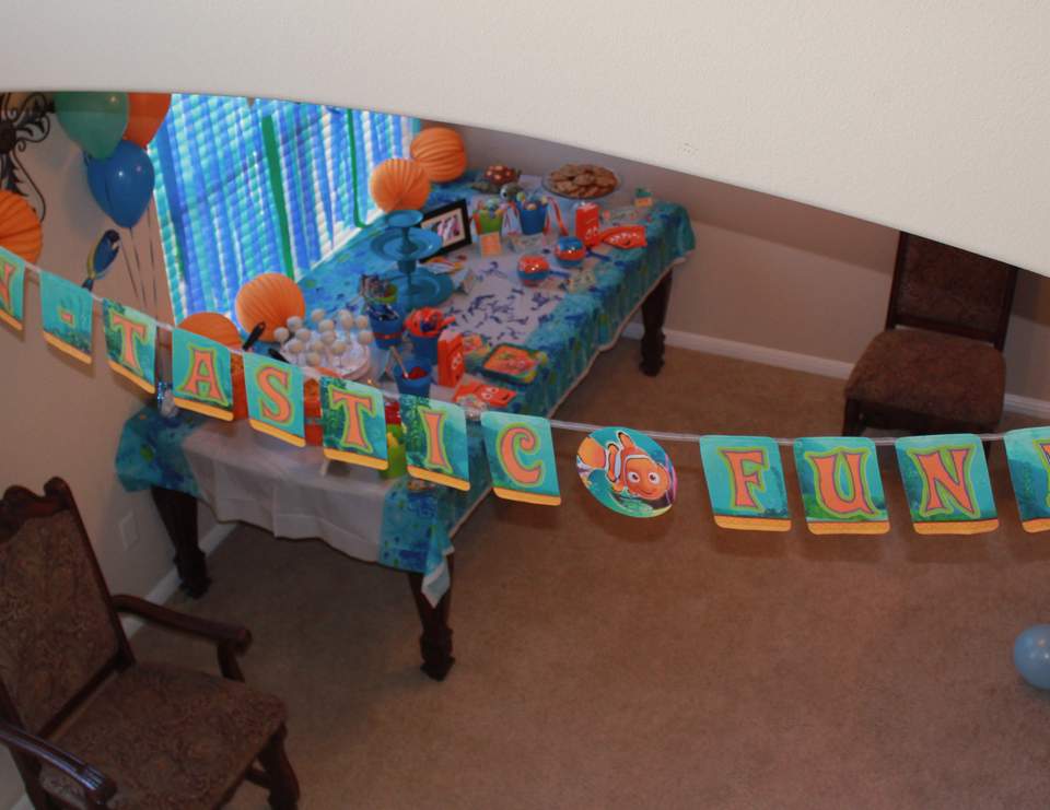 Finding Nemo / Birthday "Elizabeth's Finding Nemo 1st Birthday Party ...