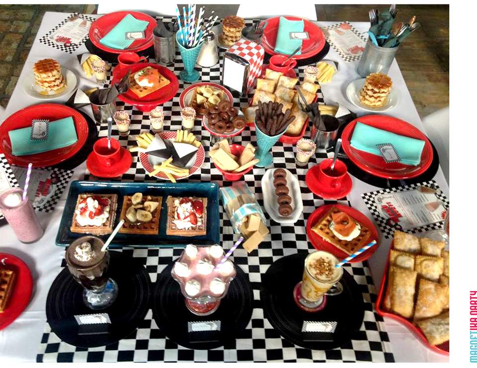 Dinner Party / breackfast "Dinner 50´s Milk shake" | Catch My Party