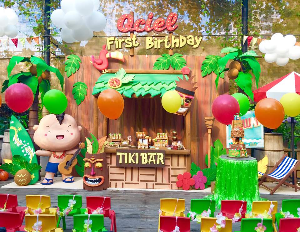 Luau / Hawaiian / Birthday "Hula blessing!!" | Catch My Party