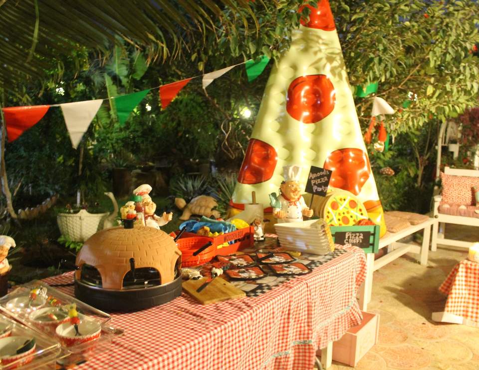 Pizza / Dinner Party "Pizza party " | Catch My Party