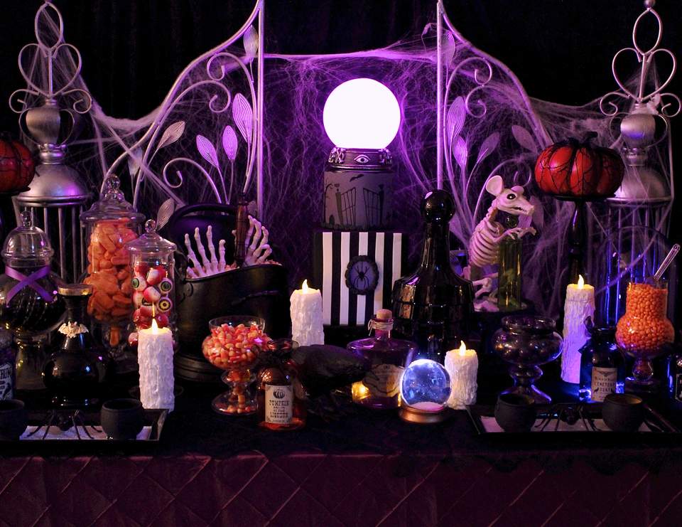 Halloween / Halloween "SPOOKtacular Evening " | Catch My Party