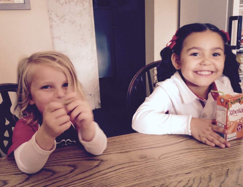 6th Birthday / Birthday "Happy birthdy Freya & Jasmine" | Catch My Party