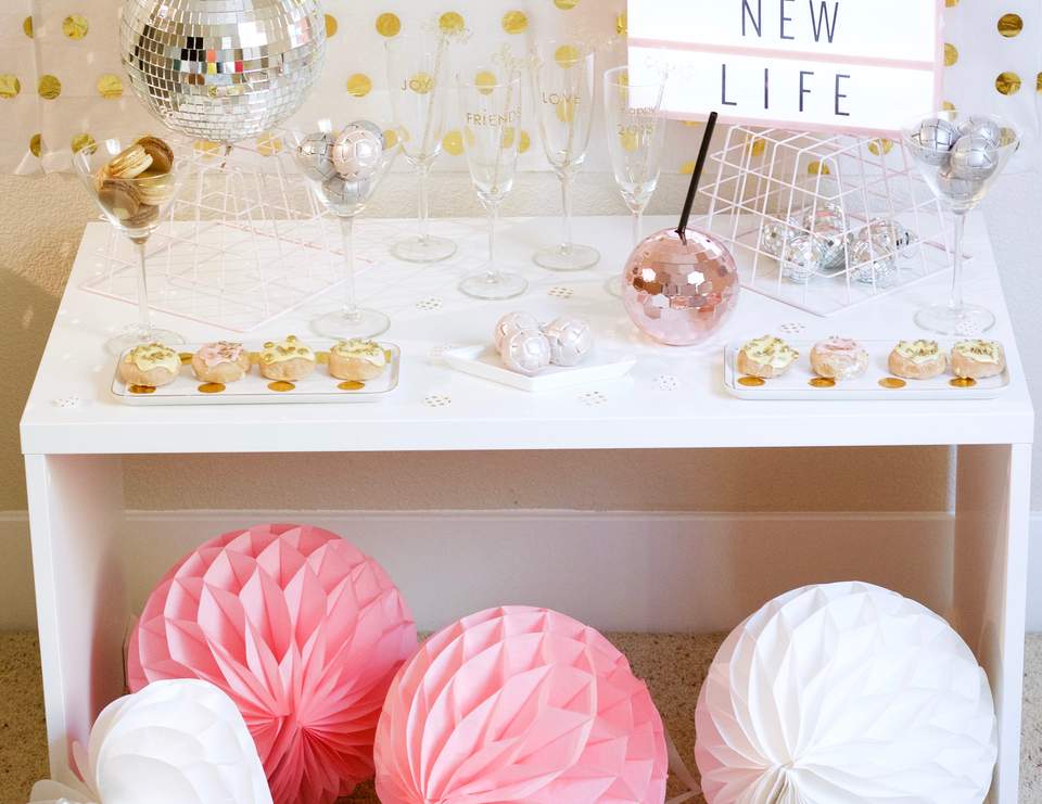 Happy New Life / New Year's "New Year's Eve Party" | Catch My Party