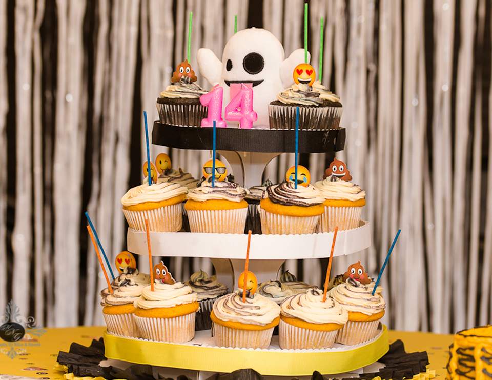 Snapchat Theme / Birthday "Neaveah' 14th Birthday Snapchat Party ...