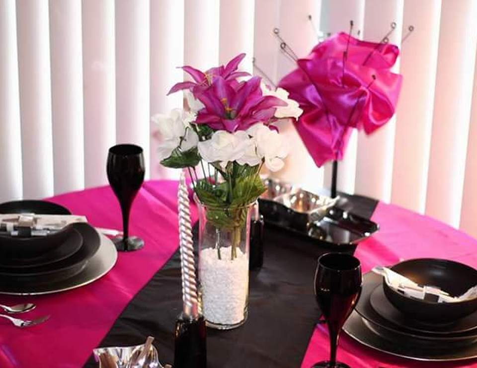 Magenta Violet and Black / Dinner Party "Dinner for 2" | Catch My Party