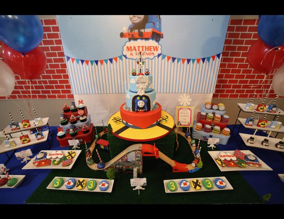 Thomas the train / Birthday "Matthew’s Thomas the Train 3rd birthday ...