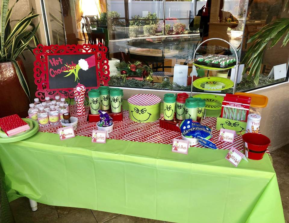 Grinch party / Christmas/Holiday "Merry Grinchmas !!" | Catch My Party