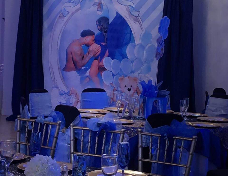 Teddy Bear Baby Shower / Baby Shower "Pure Elegance Baby Shower ...