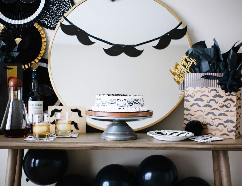 Mustache / Birthday "Mustache Birthday Party Idea" | Catch My Party