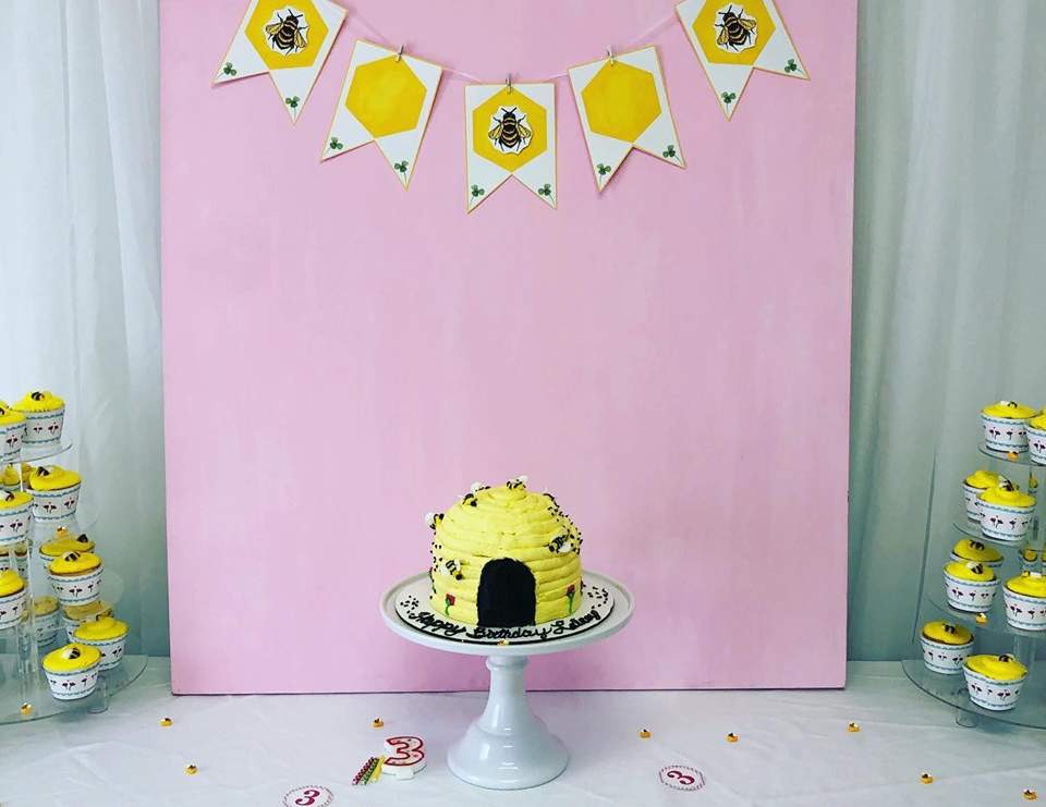 Bumble Bees / Birthday "Lainey's Busy "Bee-Day" Party" | Catch My Party