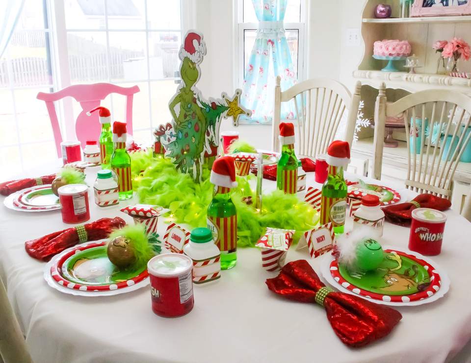 Grinch / Christmas/Holiday "Grinch Kiddie Table" | Catch My Party