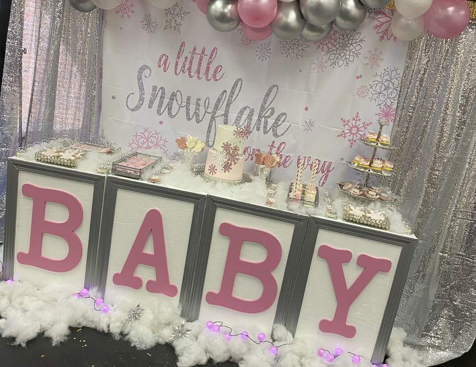 Winter Wonderland / Baby Shower "Baby Shower Welcoming Baby Genesis ...