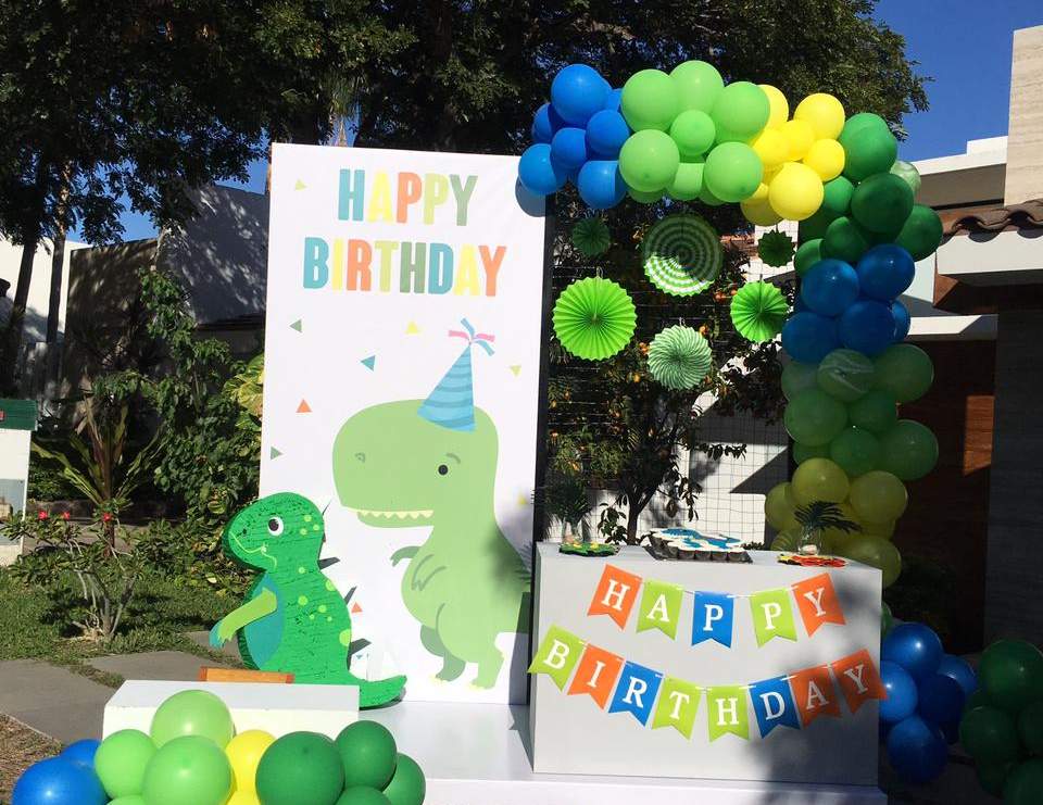 Dinosaurs / Birthday "Daniel Dinosaurs Party" | Catch My Party