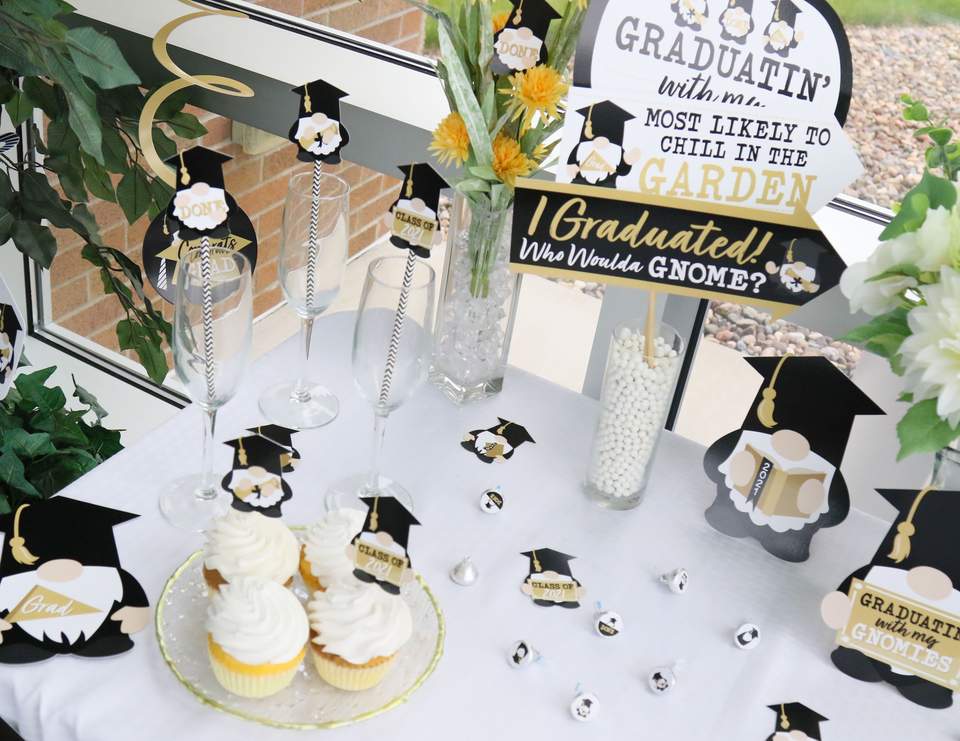 Grad Gnomes / Graduation/End of School "Grad Gnomes" | Catch My Party