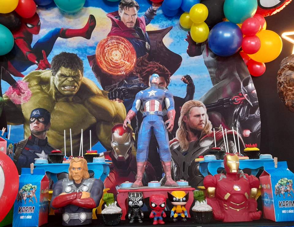 Avengers / Birthday "Karim is Avengers ' s fan" | Catch My Party