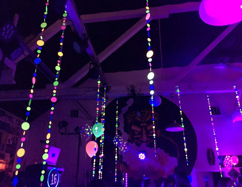 Halloween Glow Party / Halloween "Spooky Halloween Glow Party" | Catch ...