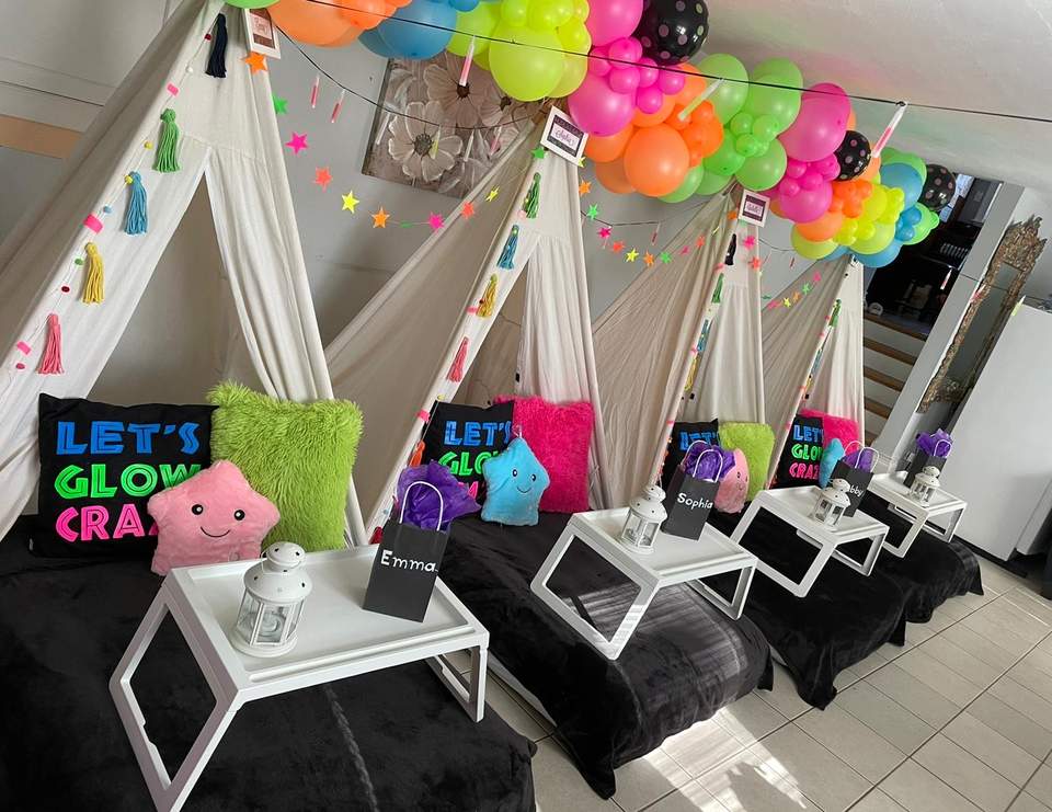 Let's Glow Crazy / Birthday "My Sleepover Party Let's Glow Crazy ...