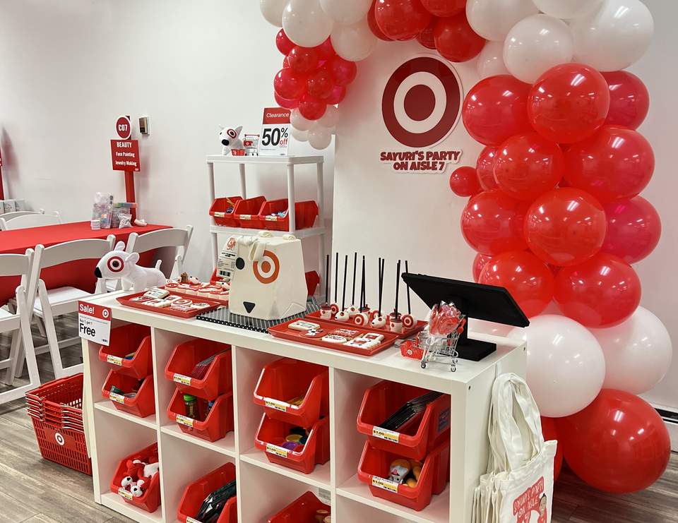 TARGET STORE / Birthday "Sayuri's Party on Aisle 7- TARGET BIRTHDAY ...