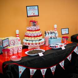Bowling / Birthday "Bowing Theme 9th Birthday Party" | Catch My Party