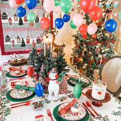 Retro Christmas / Christmas/Holiday "Nostalgic Christmas" | Catch My Party