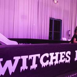 Spooky Halloween / Halloween "Spooky but with a Touch of Purple ...