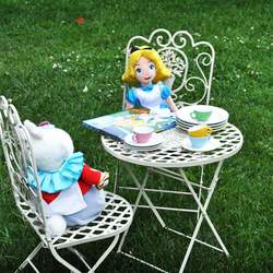 Alice in Wonderland / Birthday "Down the rabbit hole - an Alice in ...