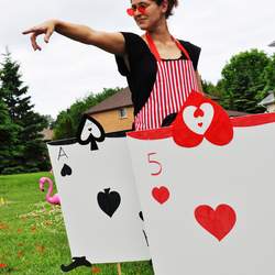 Alice in Wonderland / Birthday "Down the rabbit hole - an Alice in ...