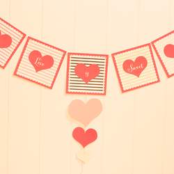 Valentine's Day / Valentine's Day "Love is Sweet | A Valentine Freebie ...