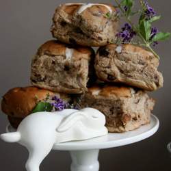 Bunnies!! / Easter "Easter Get Together" | Catch My Party