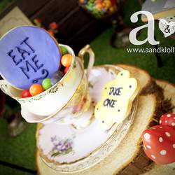 Alice In Wonderland Mad Tea Party / Baby Shower "Jessie's Mad Hatter ...