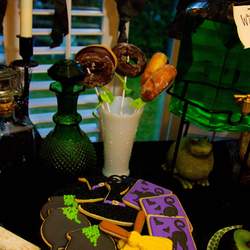 Halloween/Witches / Halloween "Witches Ball" | Catch My Party