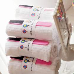 spa & candy / Birthday "Kendall's Spa Candy Bar Birthday" | Catch My Party