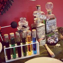 Halloween / Halloween "Mad Scientist's Lab" | Catch My Party
