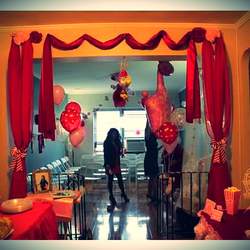 Retro Red & Pink Circus Baby Shower / Baby Shower "Retro Red Baby ...
