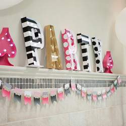 Pool Party / Birthday "A Glamorous Kate Spade Inspired Pool Party ...