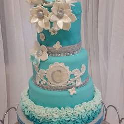 Flowers & Butterflies / Quinceañera "Sweet 15th " | Catch My Party