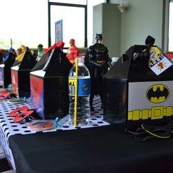 Superheroes / Birthday "{Superhero Comic Birthday}" | Catch My Party