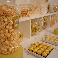 Hollywood Oscars / Movie Night "Hollywood Oscars Sweet Table" | Catch ...