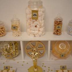 Hollywood Oscars / Movie Night "Hollywood Oscars Sweet Table" | Catch ...