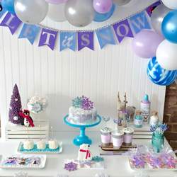 Winter / Winter Party "Snow Friends Girl's Night Out" | Catch My Party