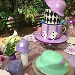 Mad Hatter / Tea Party "Perfect Pastel Tea for Teens" | Catch My Party